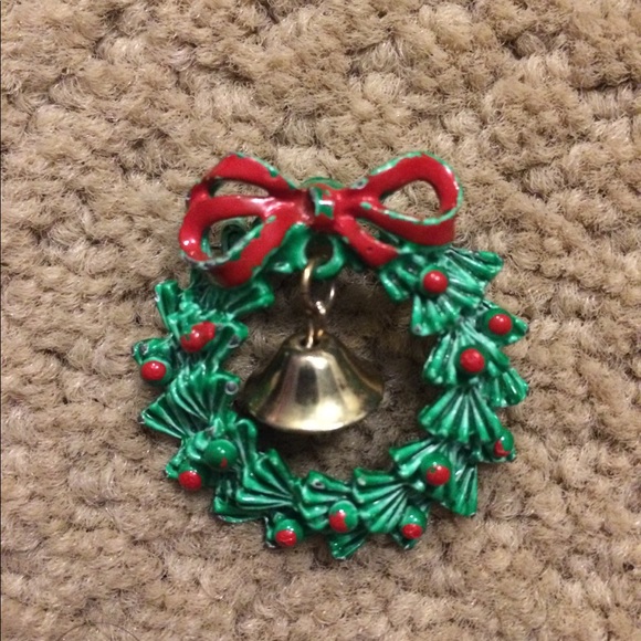 Jewelry | Vintage Christmas Wreath Pin Brooch | Poshmark